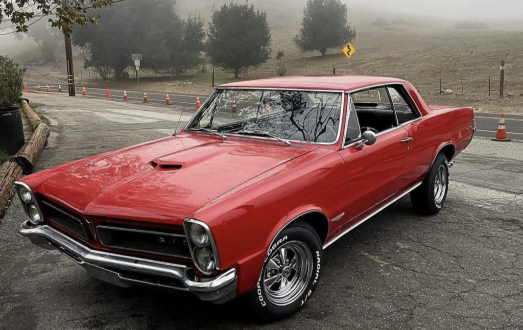 Some of the Best-Selling American Classic Cars - Old Cars Lovers