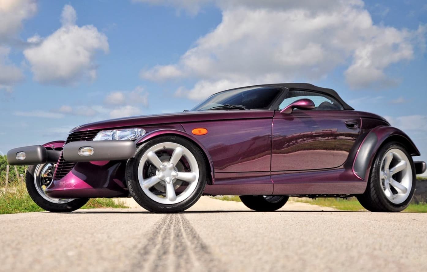 Discover the Plymouth Prowler’s Bold and Beautiful Styling – An Instant ...