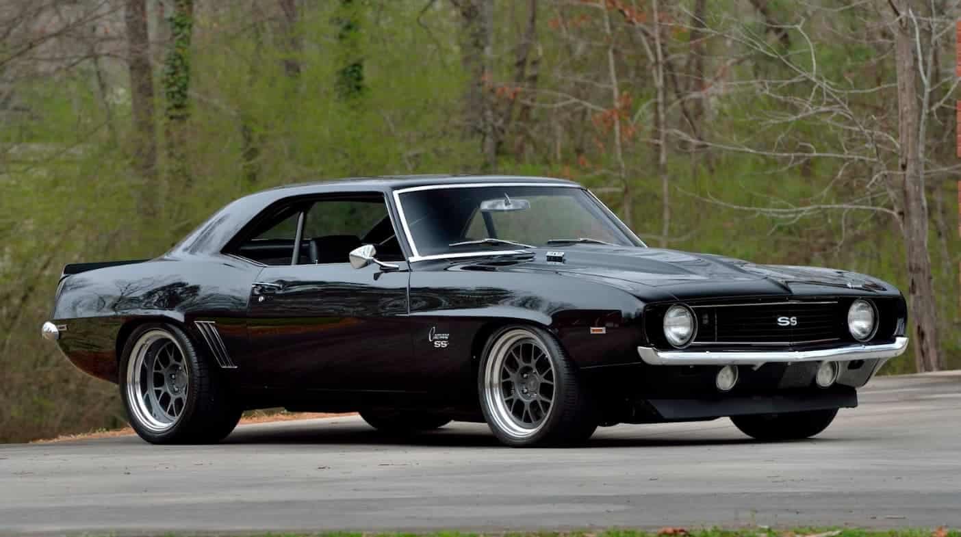 Unleashing the Power of the 1969 Chevrolet Camaro Custom Pro Touring ...